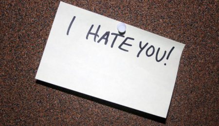 Hate note | Trường THPT FPT Hà Nội